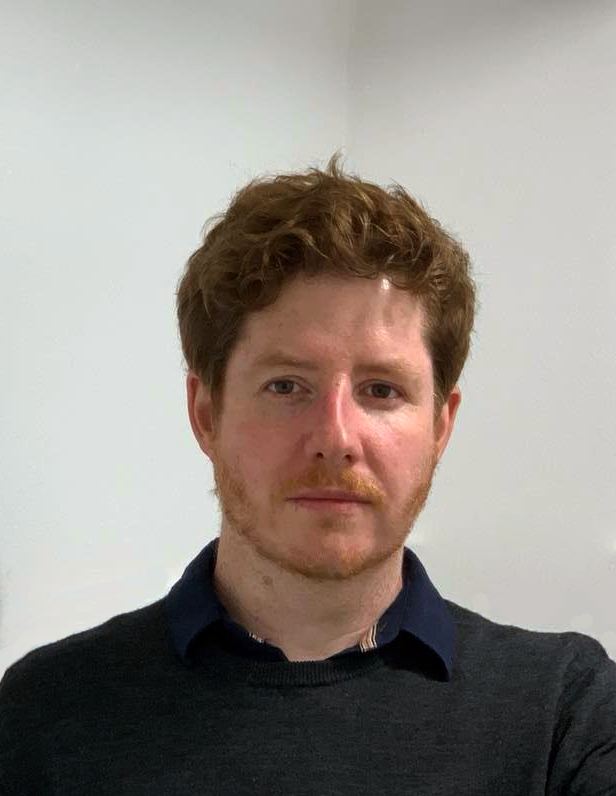 About Tom – Tom Isaacs